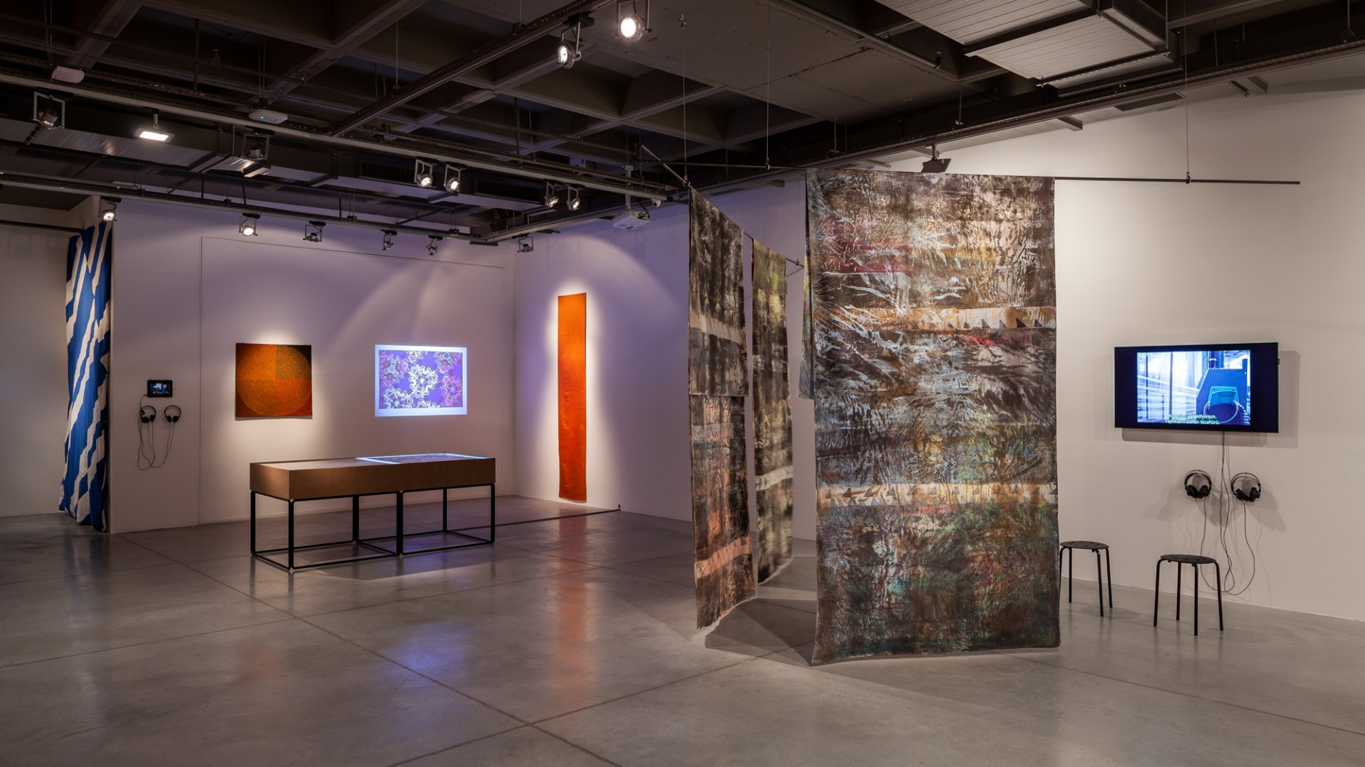 Susanne Weiß — THE EVENT OF A THREAD. ISTANBUL EDITION. Istanbul Modern ...